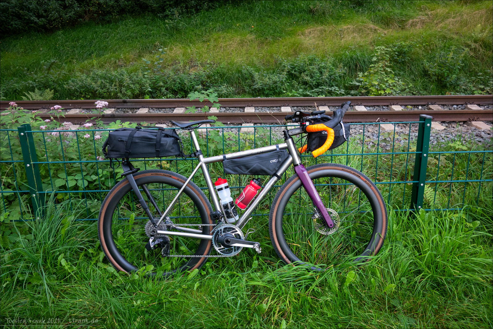 How aerodynamic is your Bikepacking setup? - Tailfin Cycling